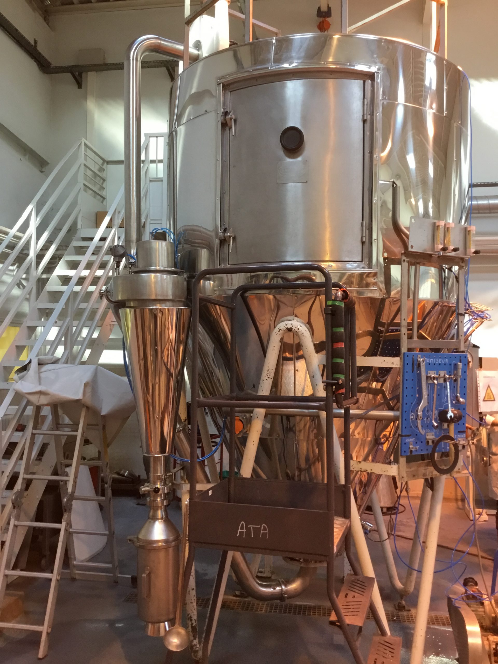 Tour atomisation - Atelier de Technologie Alimentaire